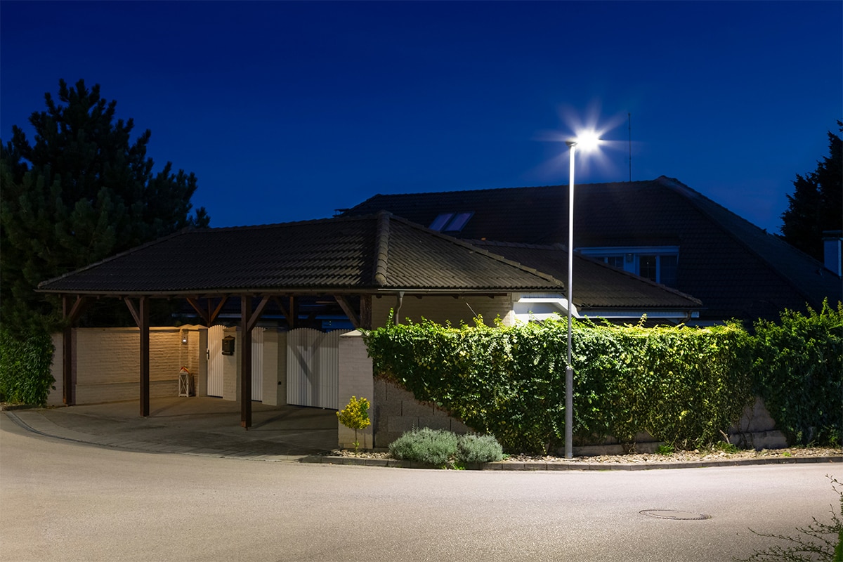 Outdoor Estate Lighting For Risk Prevention - SoLight